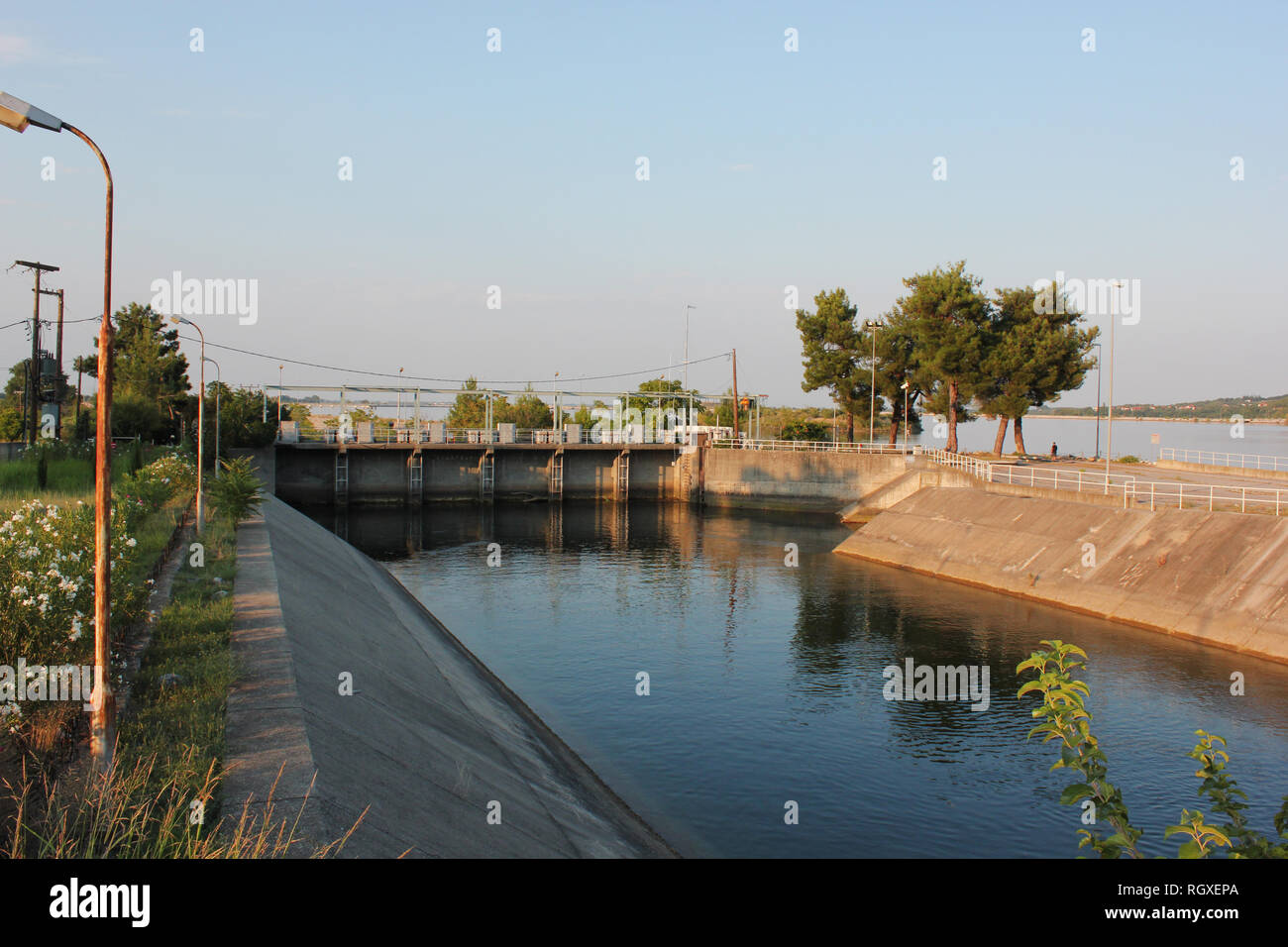 Aliakmonas or Haliacmon river and Dam in North Greece Stock Photo - Alamy