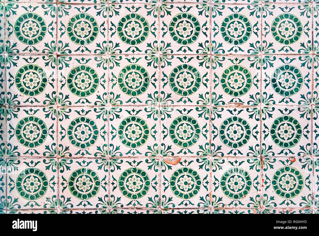 Portuguese design tiles hi-res stock photography and images - Alamy