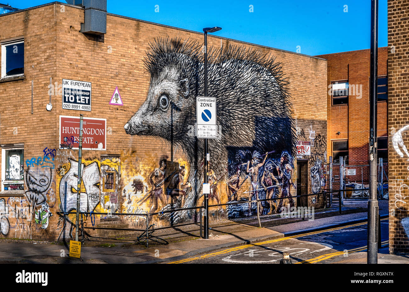 Mouse graffiti in London Shoreditch Stock Photo - Alamy