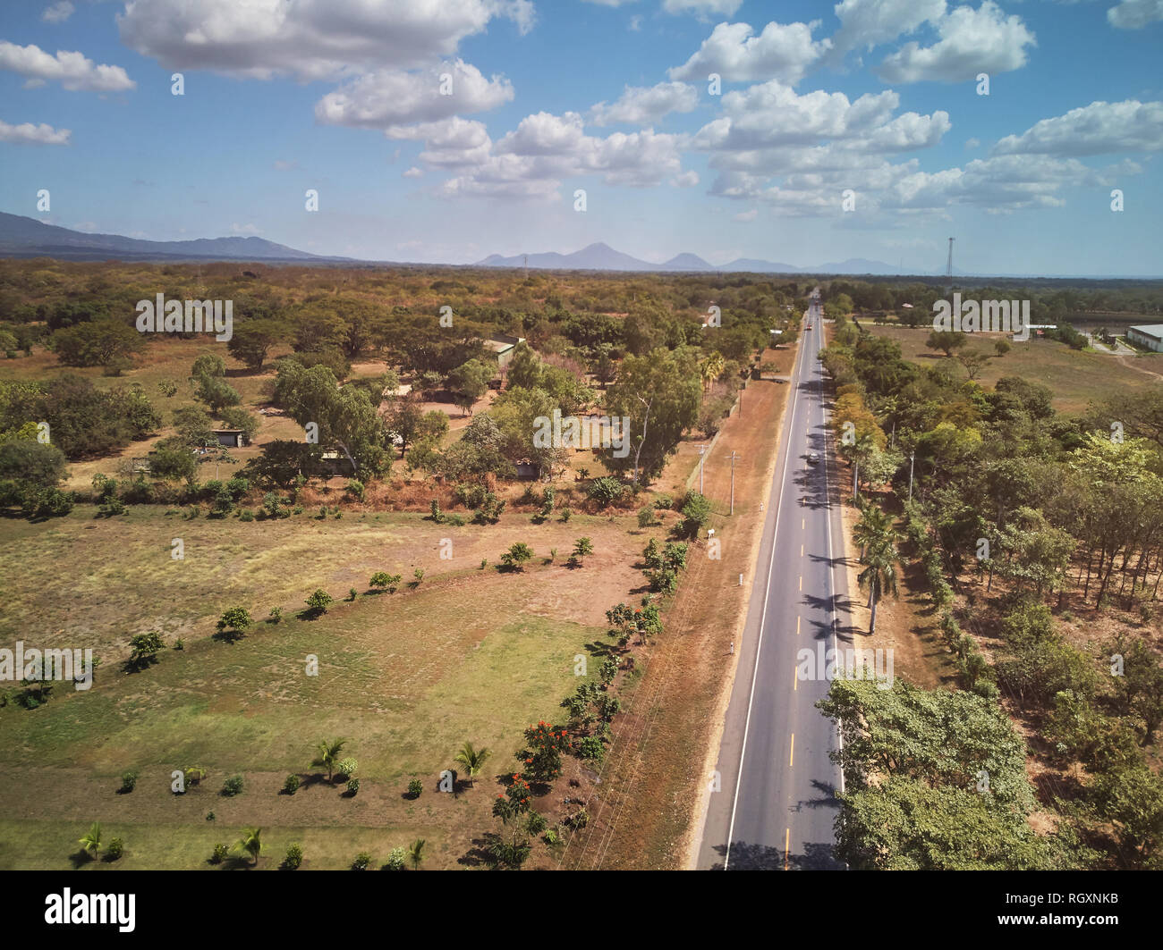 Highway straight hill hi-res stock photography and images - Alamy