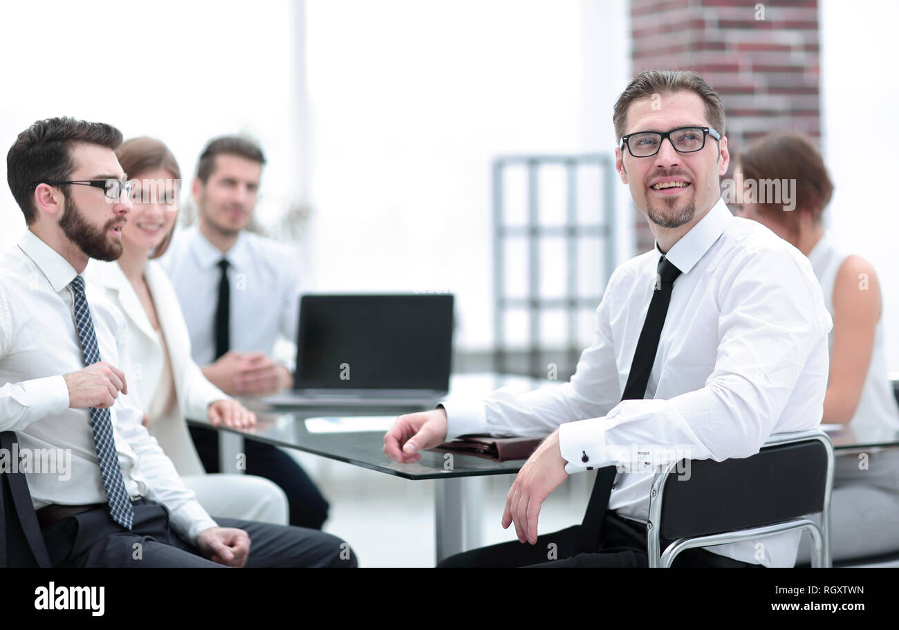 professional business team sitting at the Desk Stock Photo - Alamy