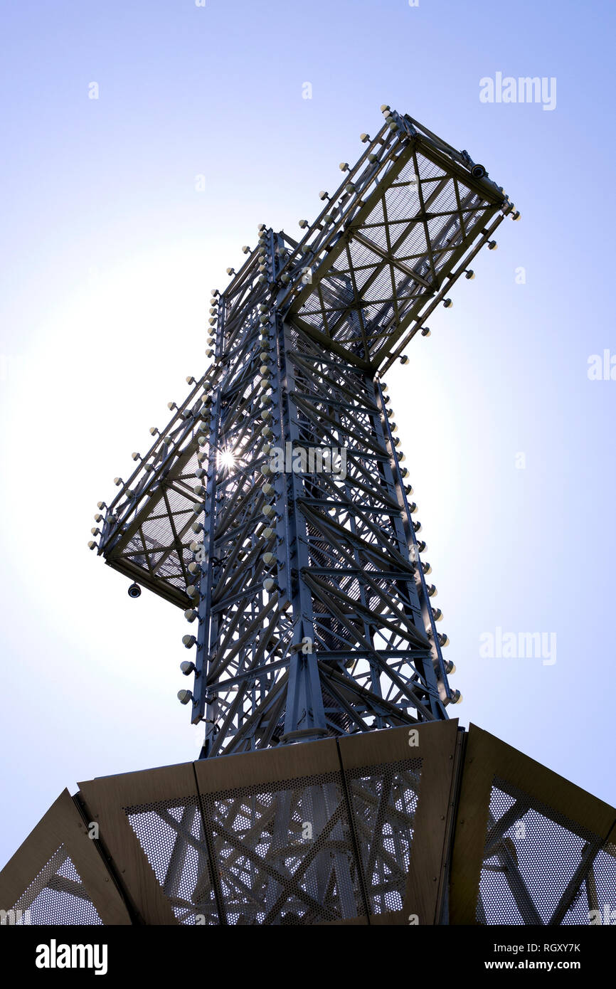 Montreal mount royal cross hi-res stock photography and images - Alamy