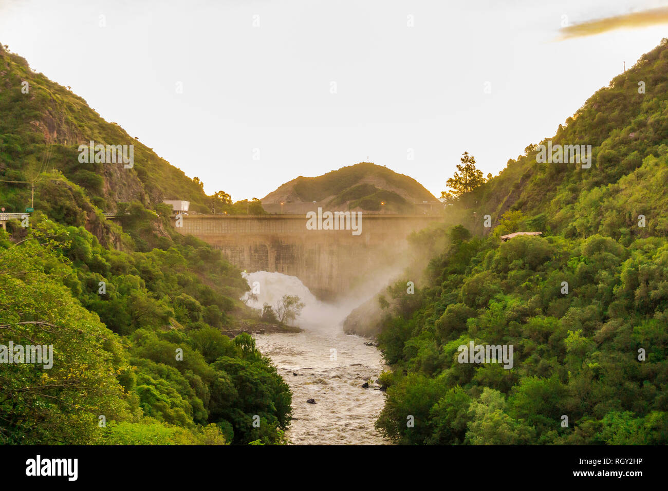 Dique san roque hi-res stock photography and images - Alamy