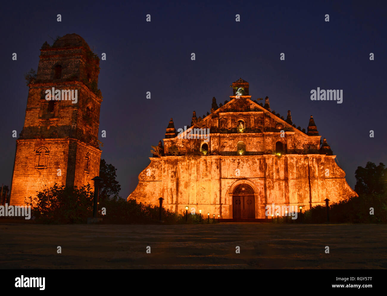 The UNESCO World Heritage Paoay (St. Augustine) Church, Paoay, Ilocos Norte, Philippines Stock ...