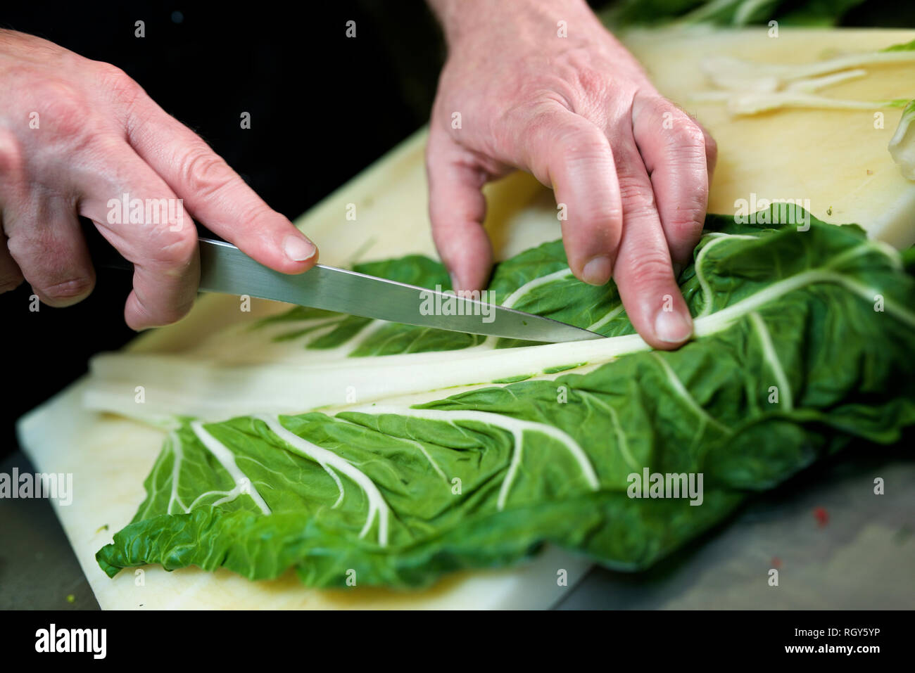 Preparation of vegetables in a restaurant Stock Photo - Alamy