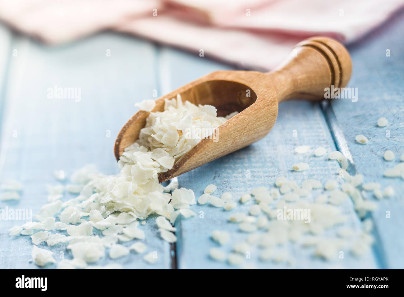 Wheat rice flakes cereal hi-res stock photography and images - Alamy