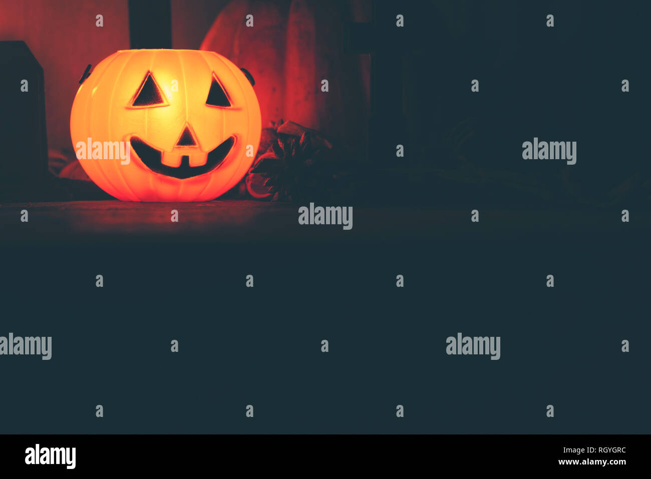 Halloween concept background, vintage filter tone, dark mode Stock ...