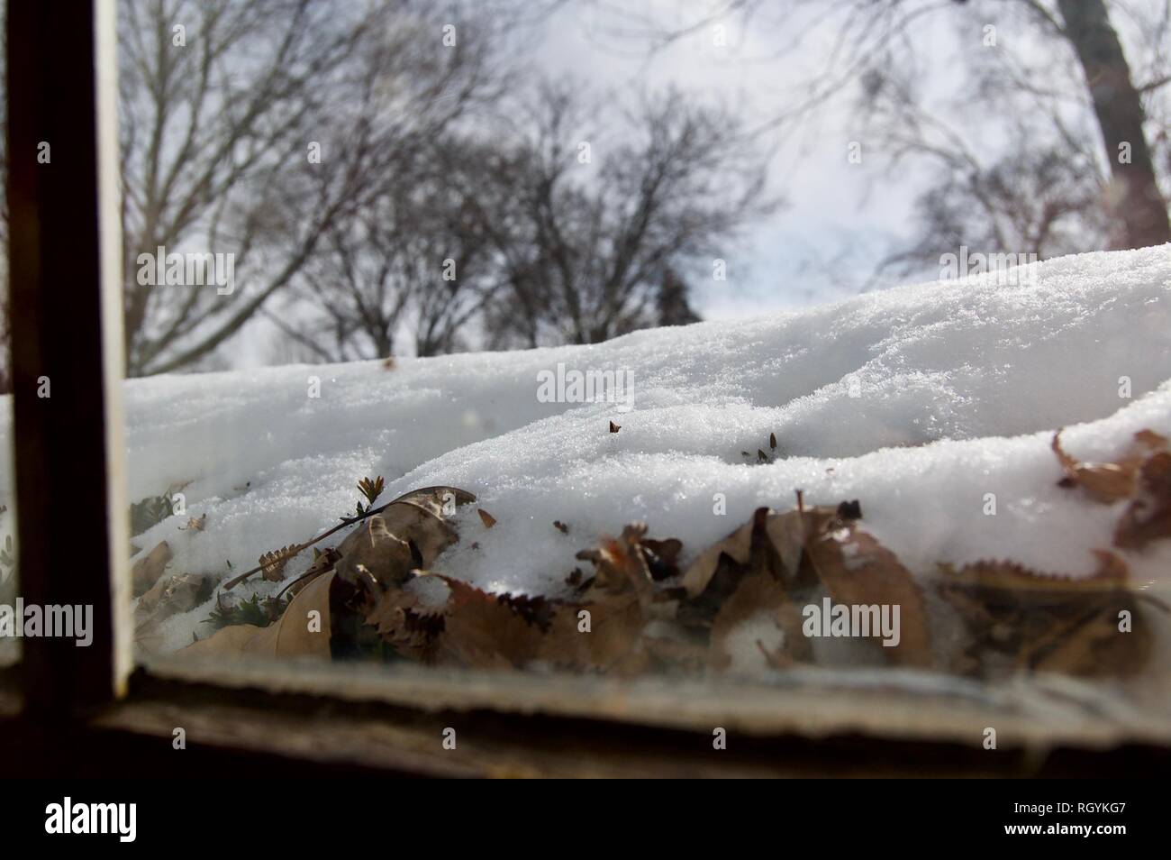 Winter view from window hi-res stock photography and images - Alamy