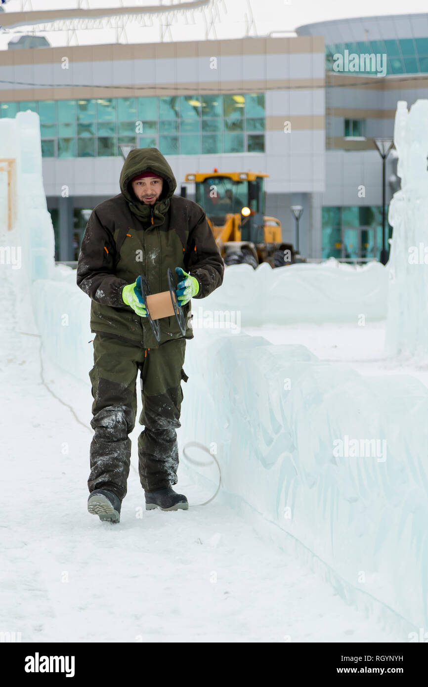 Ice repair hi-res stock photography and images - Alamy