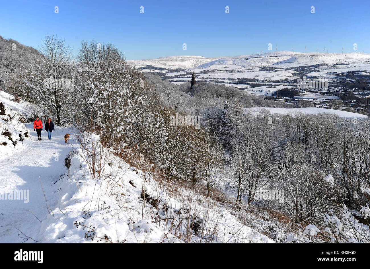 Peel tower holcombe hill ramsbottom hi-res stock photography and images ...