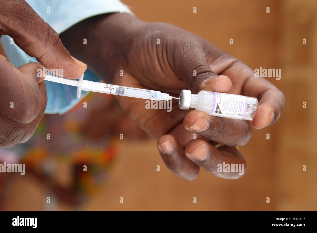 Cough centre hi-res stock photography and images - Alamy