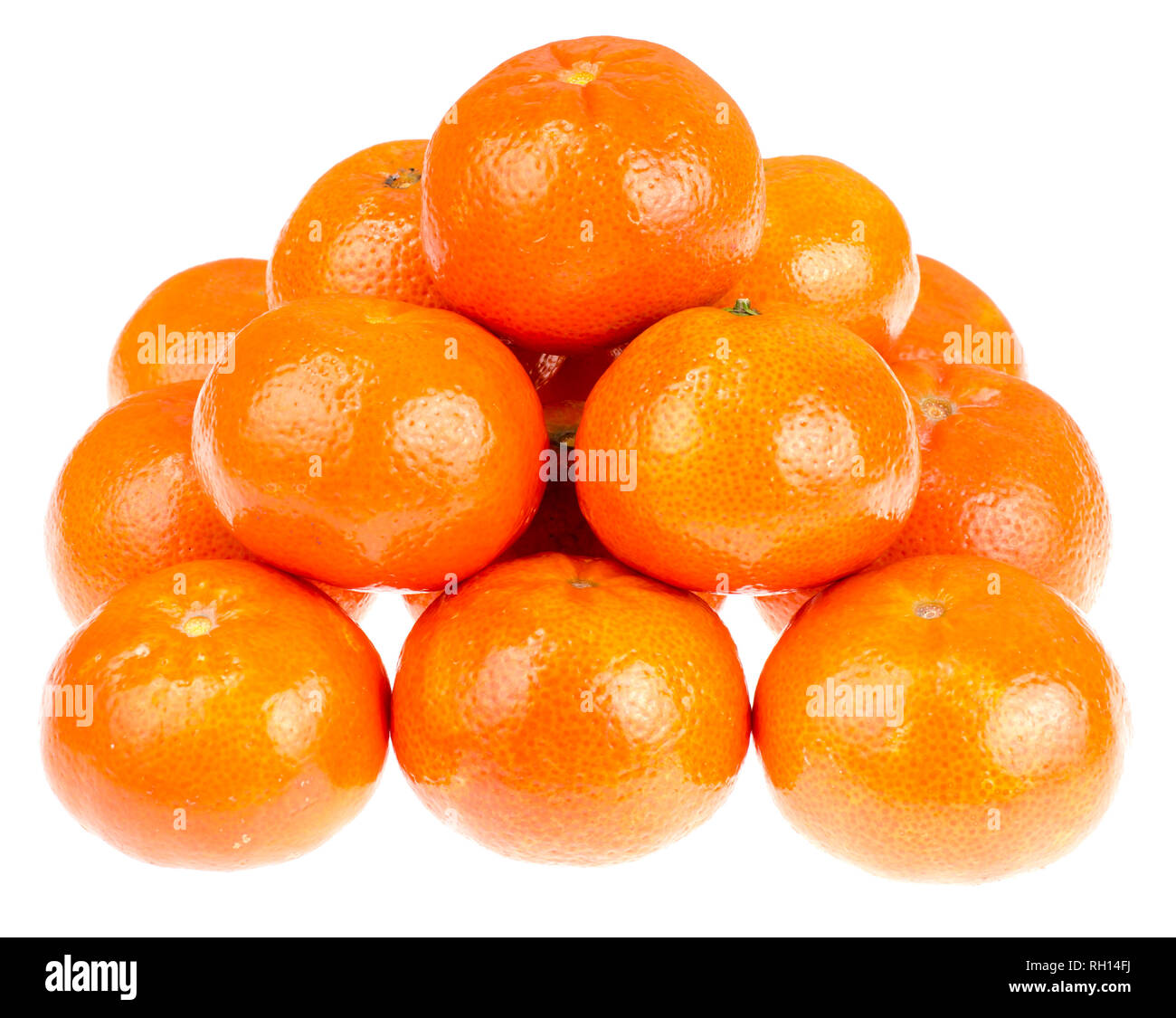 Bunch of ripe orange clementines isolated on white background. Studio ...