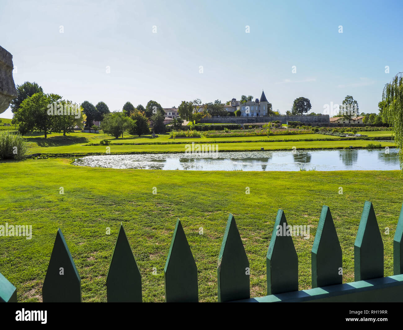 Chateau Lafite Rothschild Stock Photo - Alamy