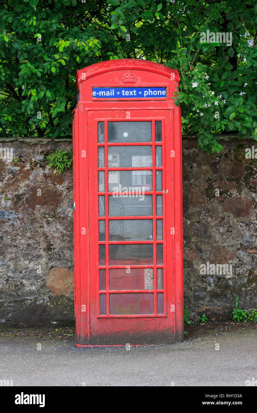 Red British Telephone box Stock Photo - Alamy
