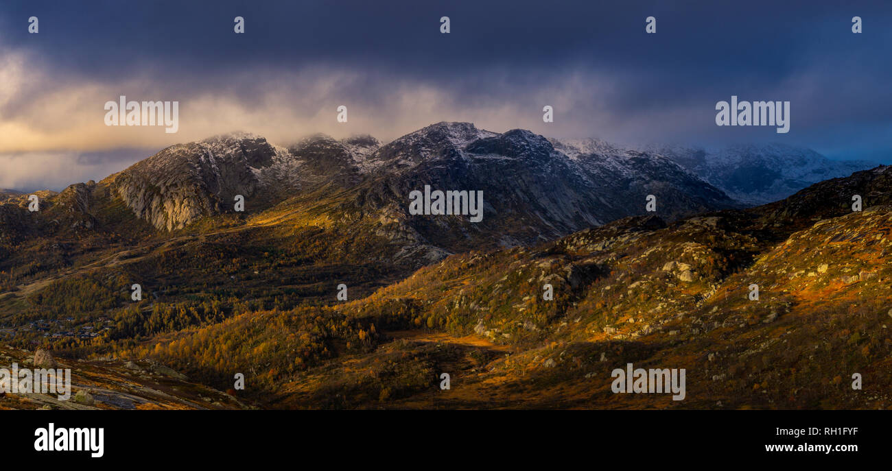 Norwegian landscape photography hi-res stock photography and images - Alamy