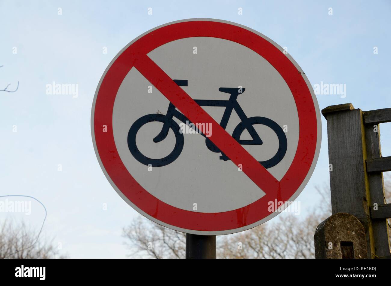 no cycling sigh near queens wood london england UK Stock Photo - Alamy
