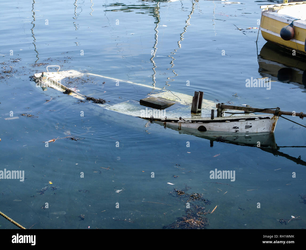 Sunken boat in harbour hi-res stock photography and images - Alamy