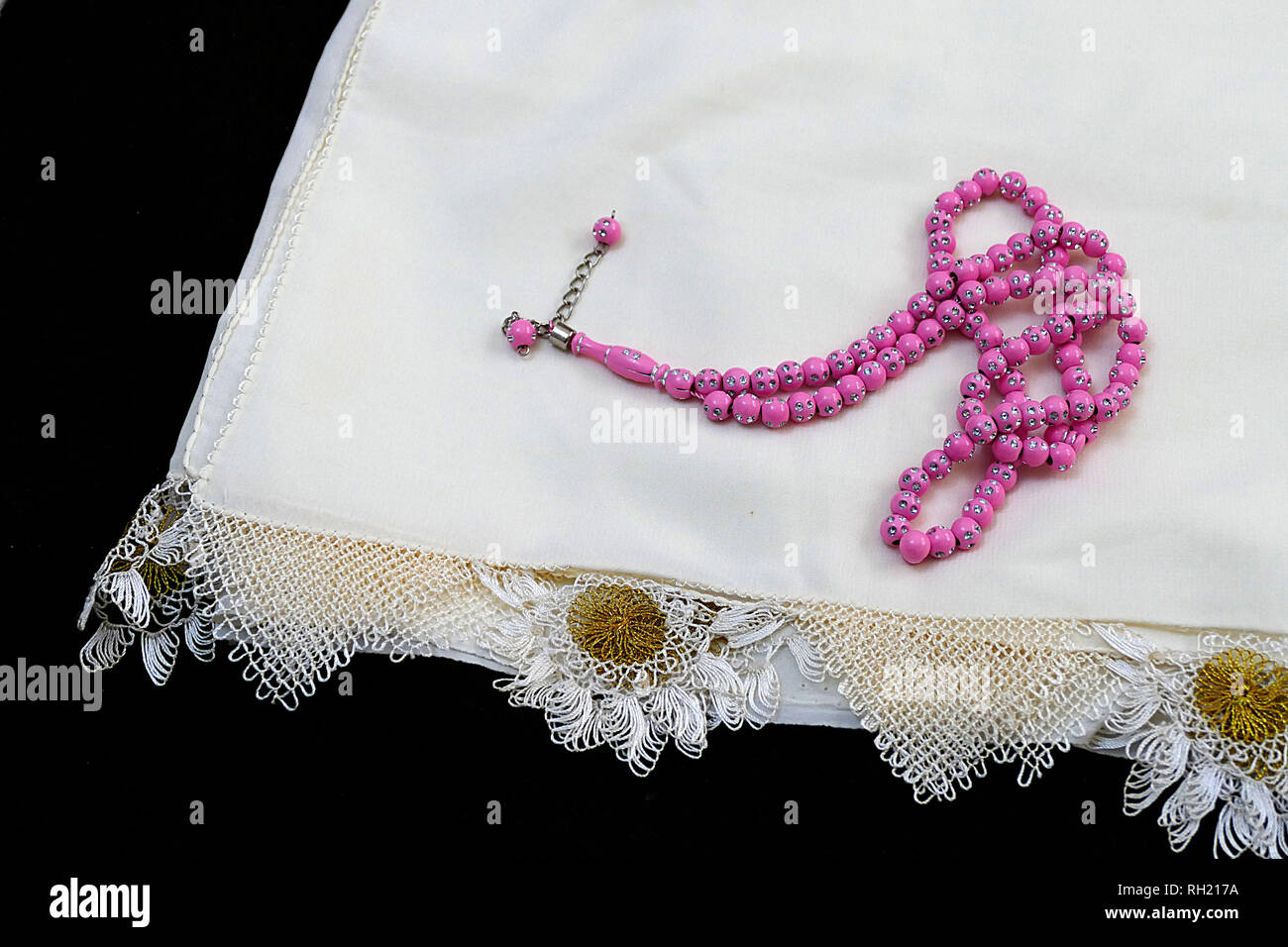 pink rosary, islamic rosary models, colorful rosary pictures Stock ...