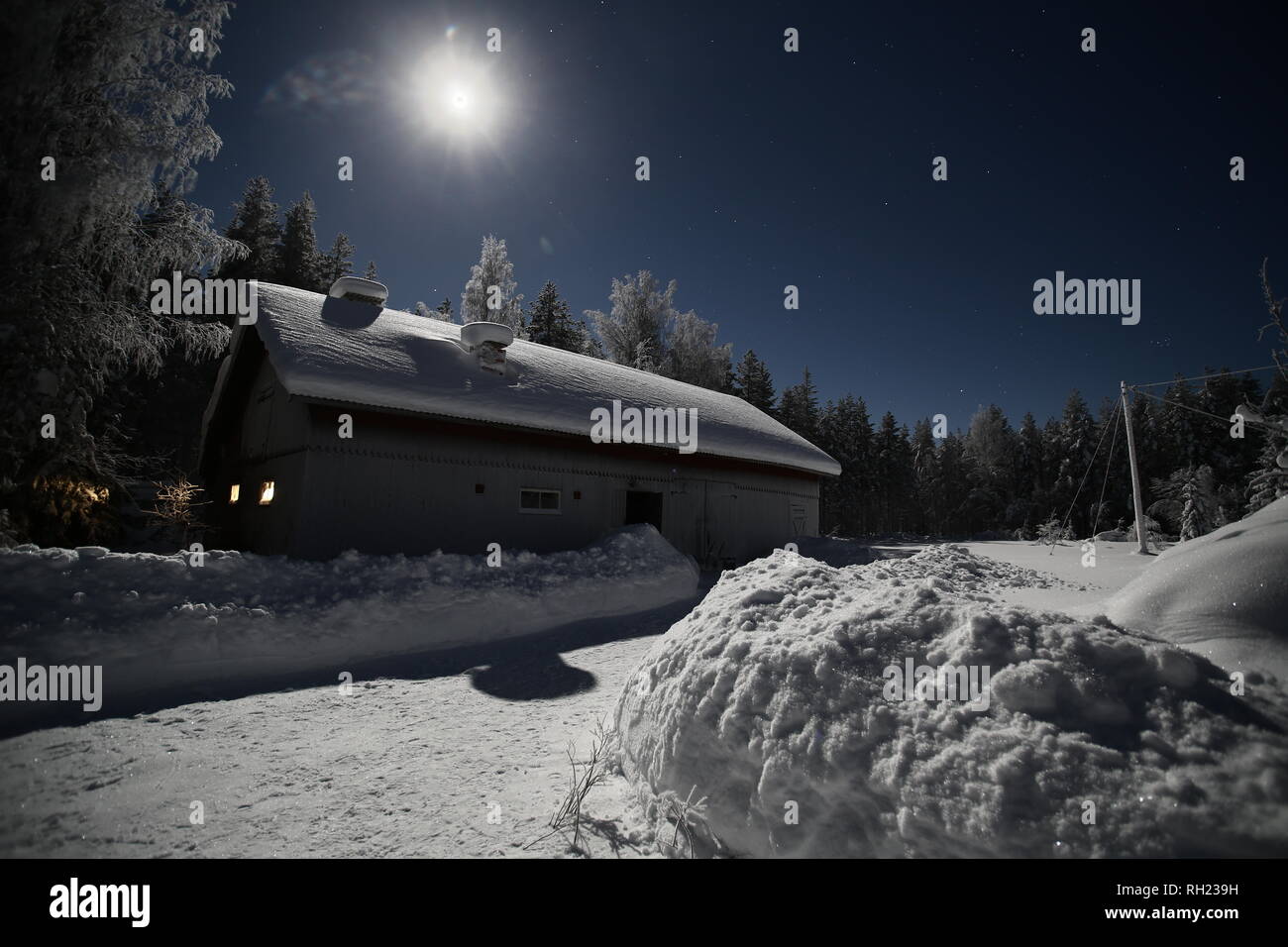 Swedish barn hi-res stock photography and images - Alamy