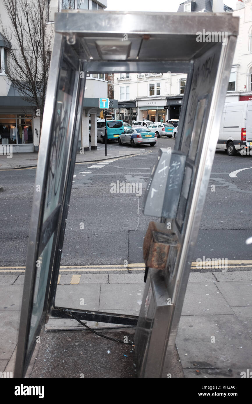 Broken telephone boxes hi-res stock photography and images - Alamy
