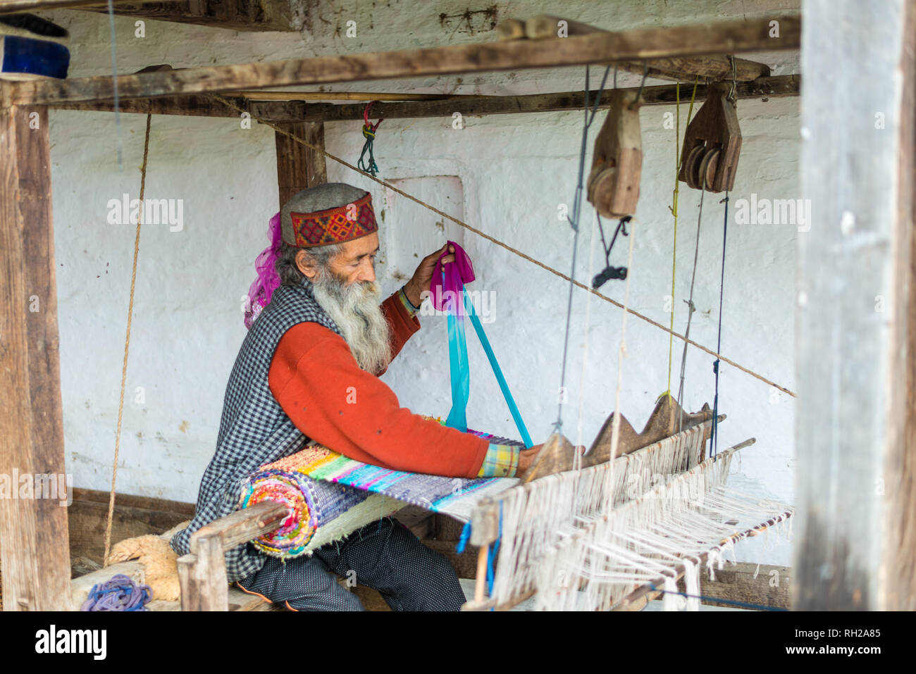 Kullu, Himachal Pradesh, India - August 09, 2018 : HIMACHALI PATTU ...