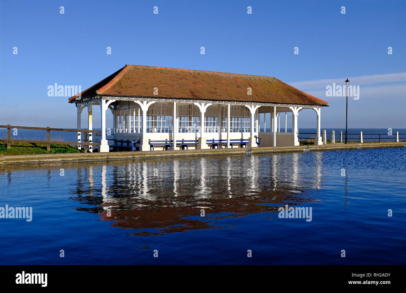 Seaside architecture hi-res stock photography and images - Alamy