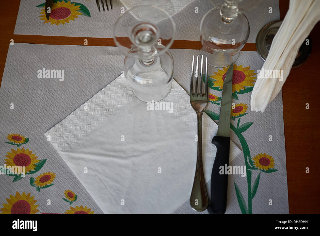 Trattoria restaurant milan italy hi-res stock photography and images ...