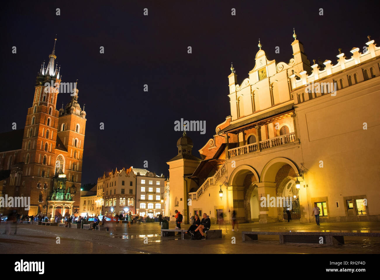 Rynek glowny square hi-res stock photography and images - Alamy