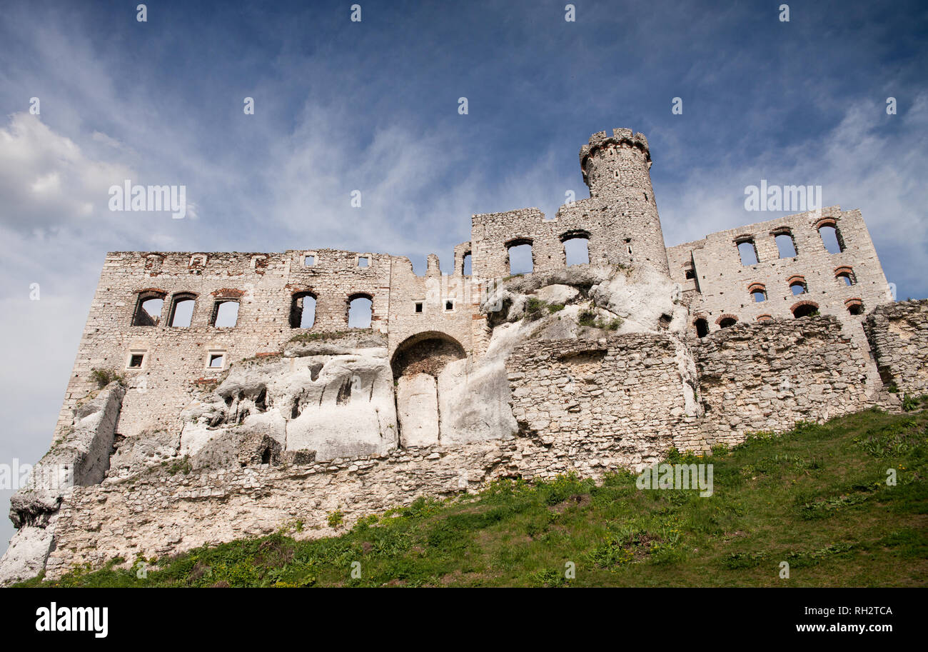Ogrodzieniec, Podzamcze / Poland - May 5, 2018: Panorama on ...