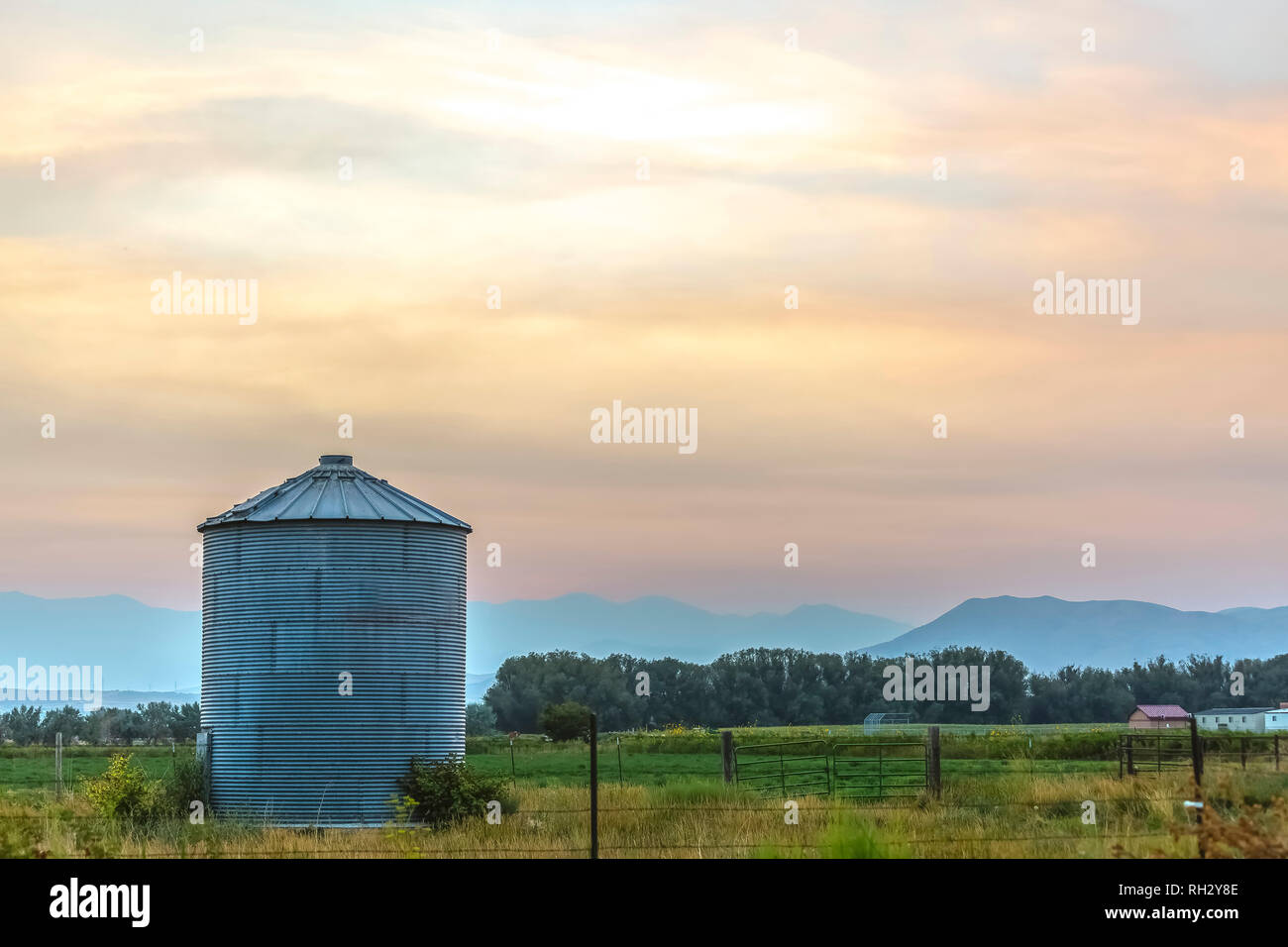 Big cylindrical container storage hi-res stock photography and images ...