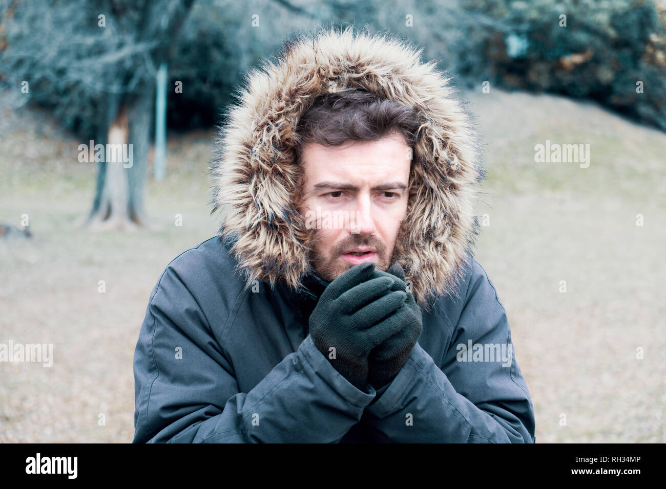 Cold rubbing hi-res stock photography and images - Alamy