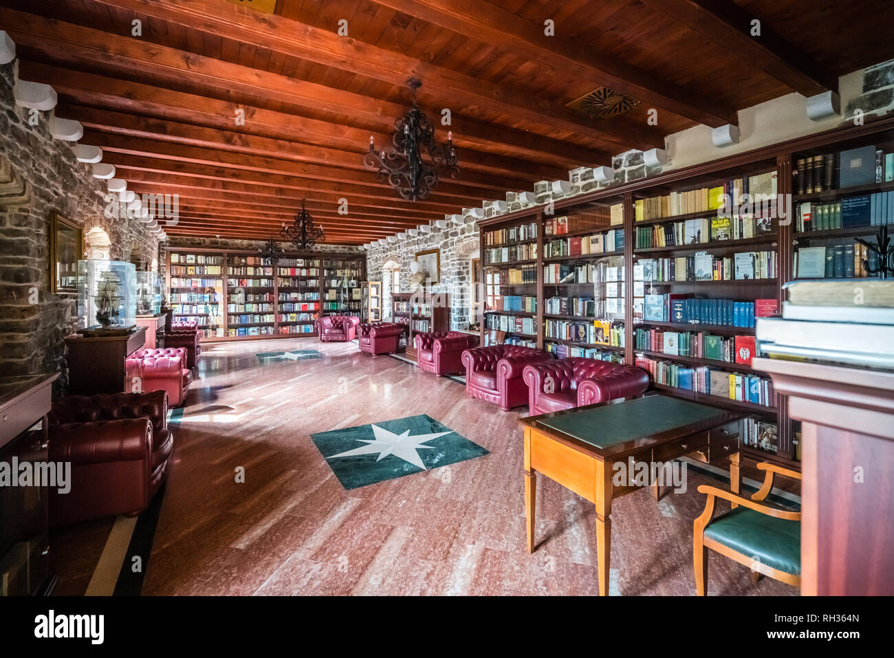 Montenegro citadel museum hi-res stock photography and images - Alamy