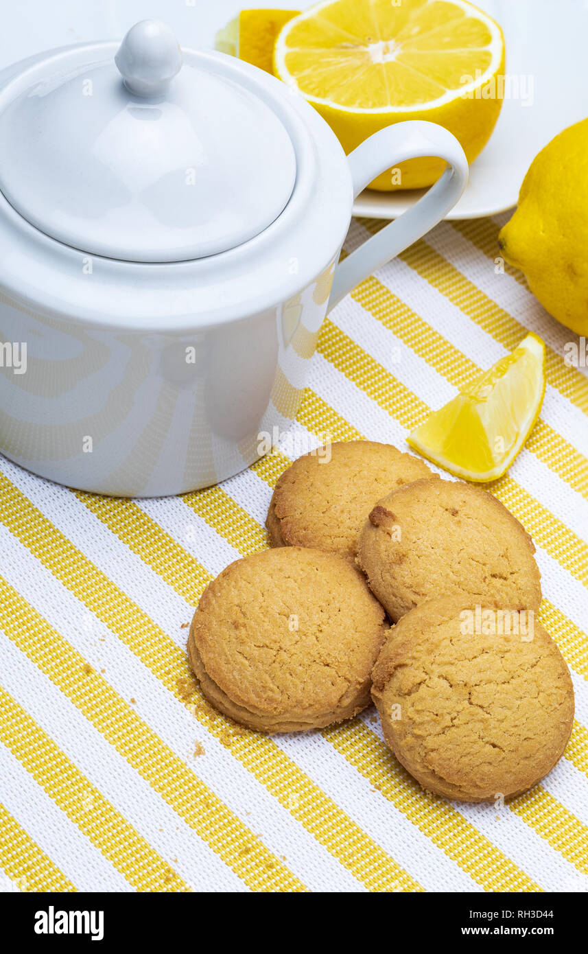 English lemon pasta. Traditional home cooking Stock Photo - Alamy