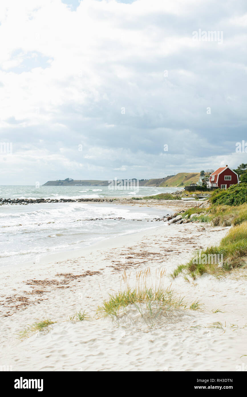 Empty sandy coast sea hi-res stock photography and images - Alamy