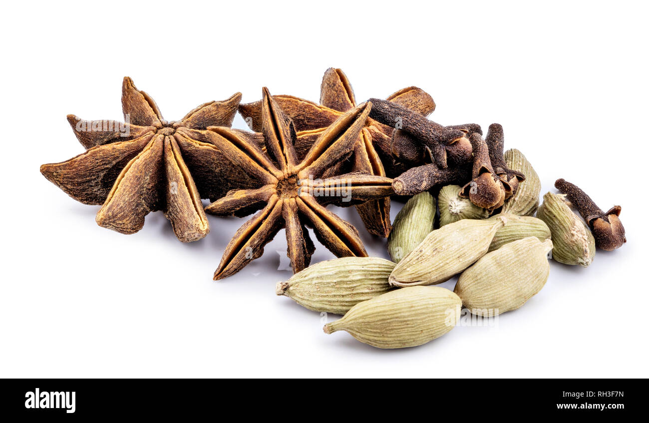 Dry clove, cardamom andanise isolated on white background. Clipping ...