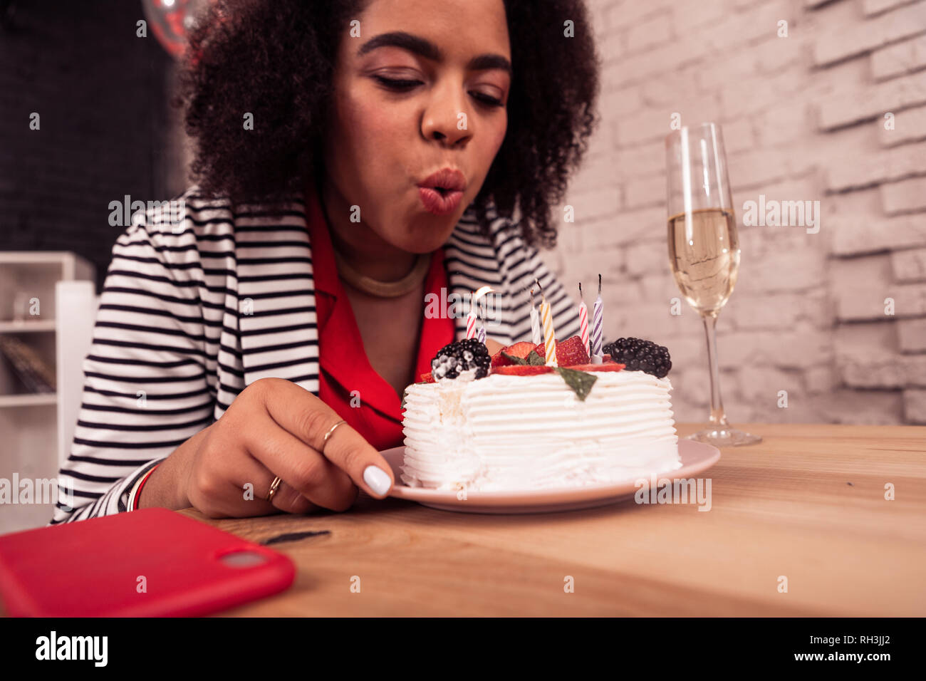 Sparkling happy birthday hi-res stock photography and images - Alamy
