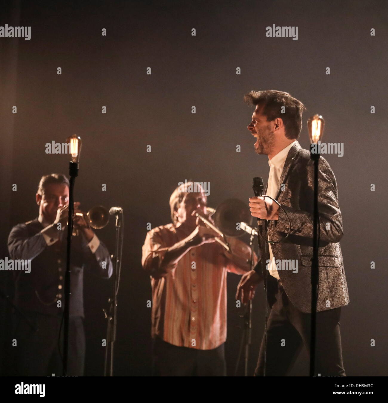 PARIS ,FRANCE, HUGH COLTMAN IN CONCERT AT LE TRIANON THEATRE Stock ...