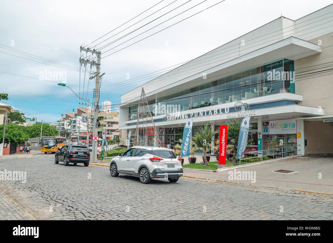 Brazil Shopping Mall Stock Photos & Brazil Shopping Mall Stock Images ...