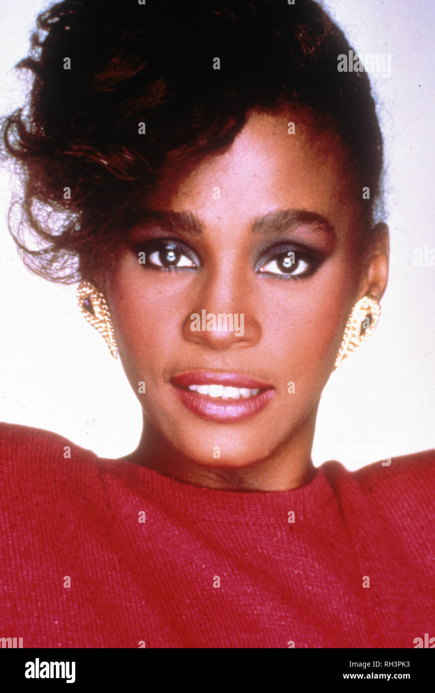 WHITNEY HOUSTON (1963-2012) American singer and film actress ...
