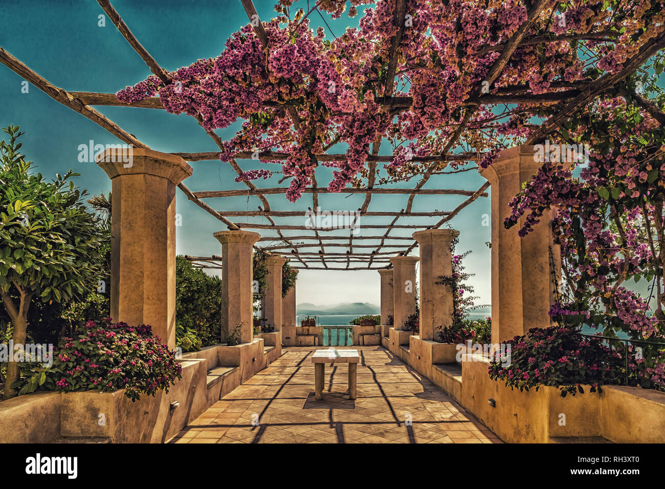 Patio to the vanishing point on the Sorrentine peninsula in Italy Stock ...
