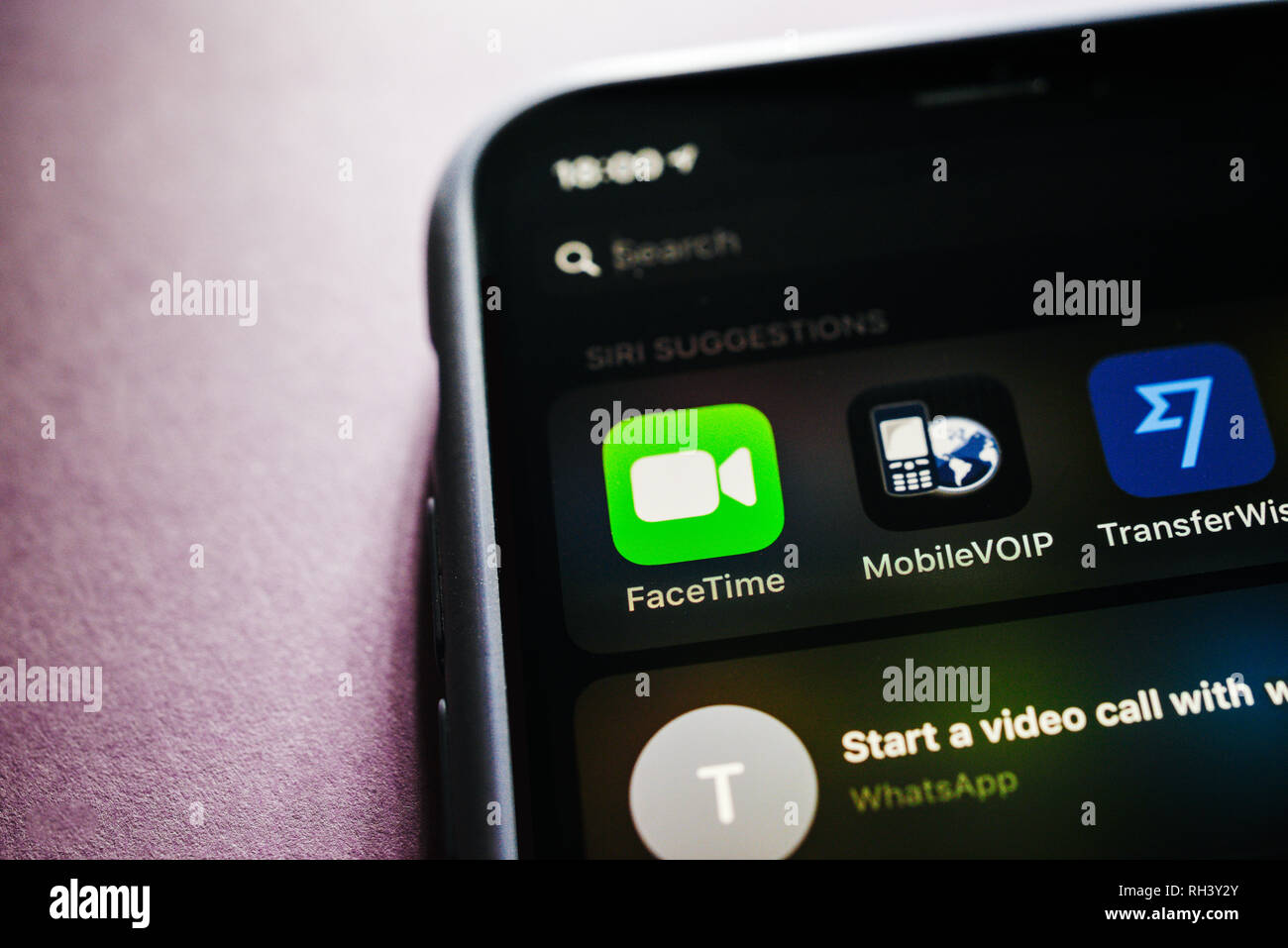 Paris, France - Jan 30, 2018: Apple iPhone XS with FaceTime app icon on ...