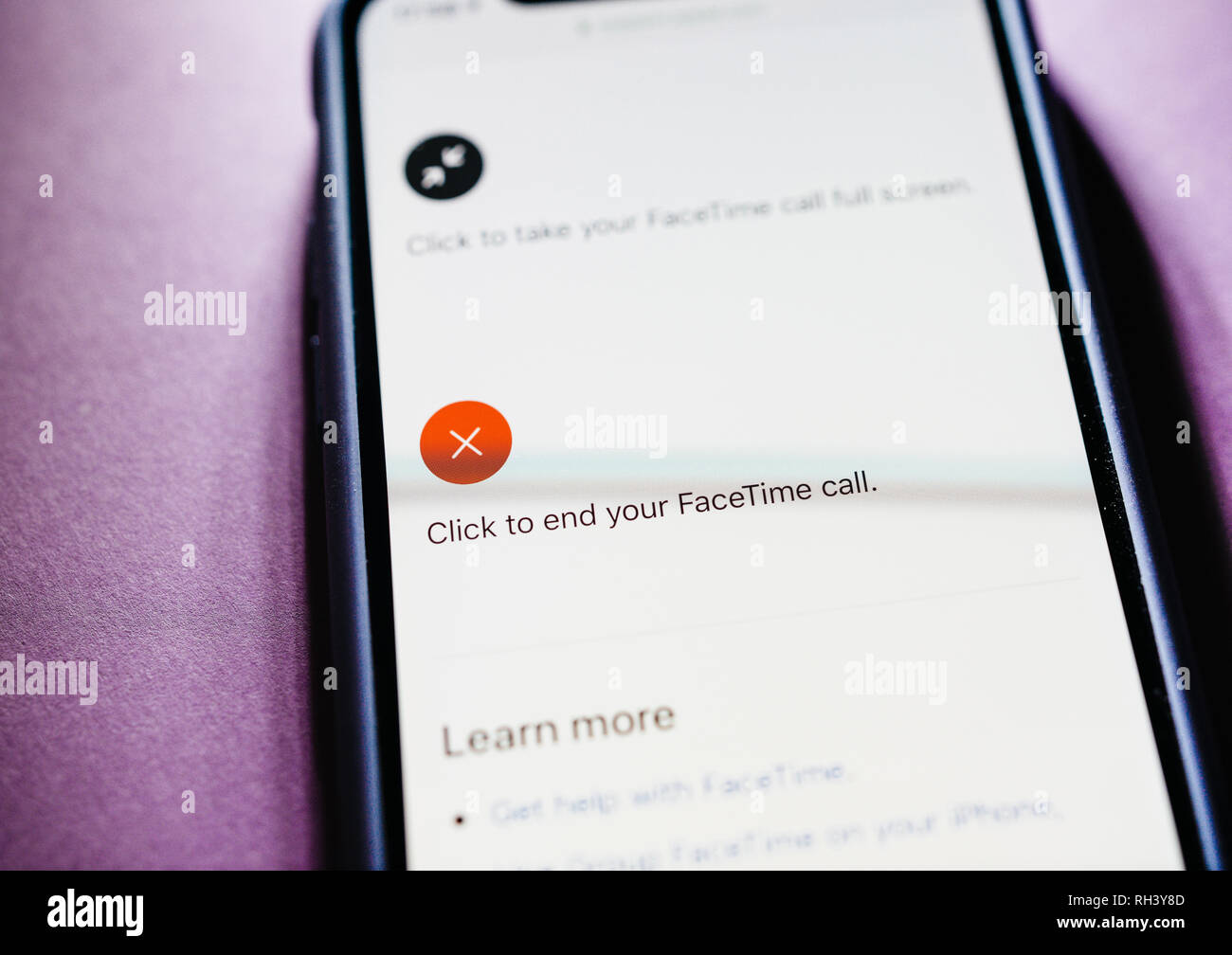 Paris, France - Jan 30, 2018: Apple iPhone XS with FaceTime app icon ...