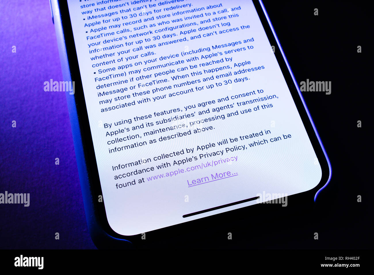 Imessage logo hi-res stock photography and images - Alamy