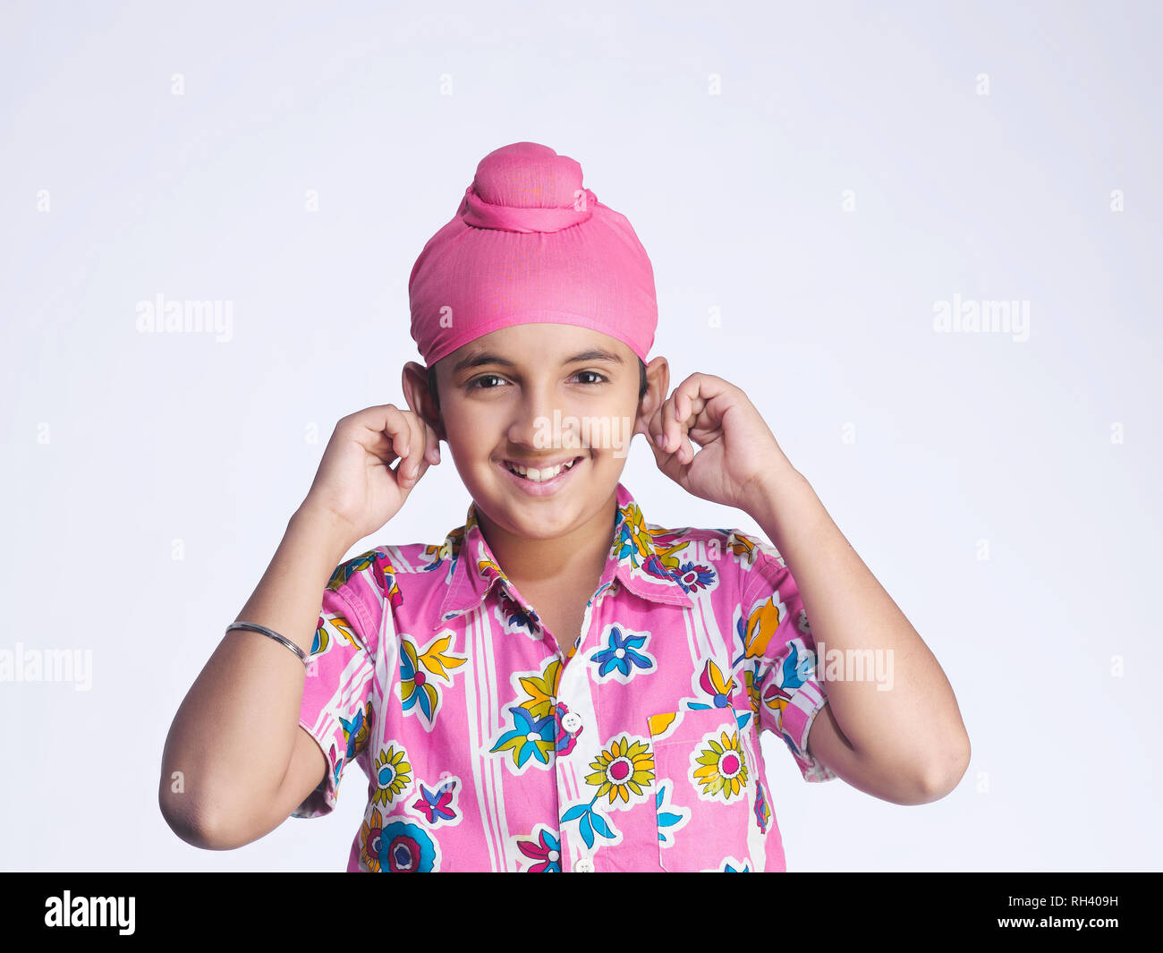 PORTRAIT OF A SIKH SARDAR BOY Stock Photo - Alamy