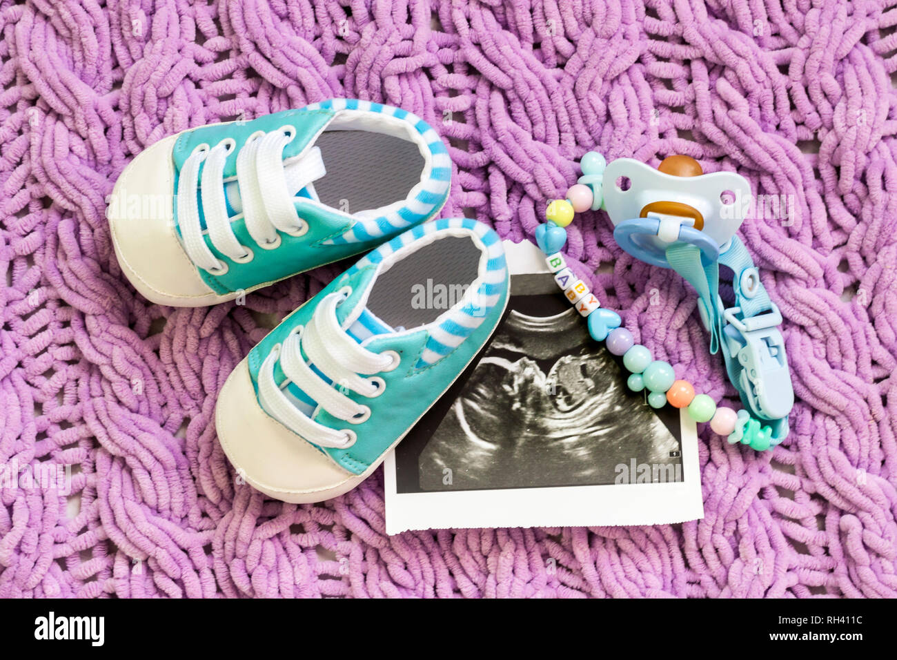 Newborn photos hospital hi-res stock photography and images - Alamy