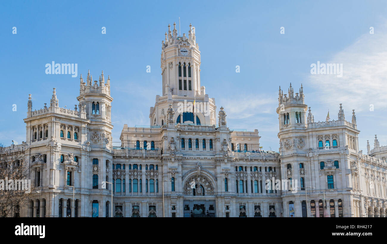 Exterior facade of the post office building in Plaza Cibeles in Madrid ...