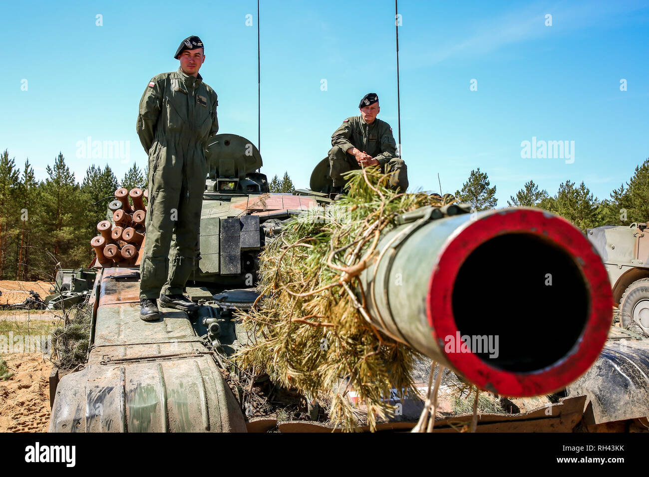 M1 abrams tank hi-res stock photography and images - Alamy