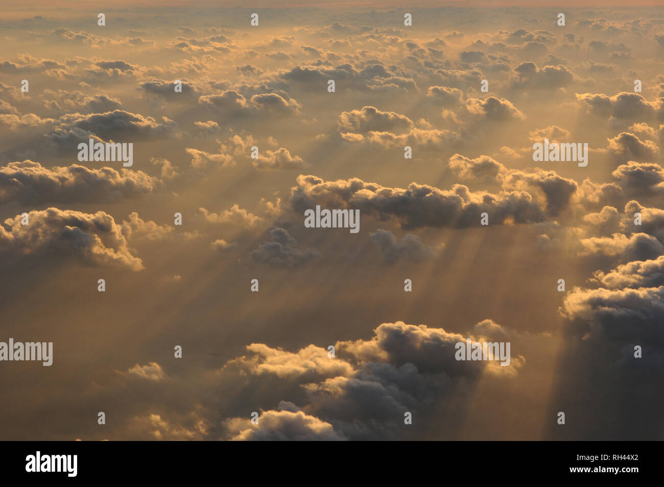 Lit plane hi-res stock photography and images - Alamy