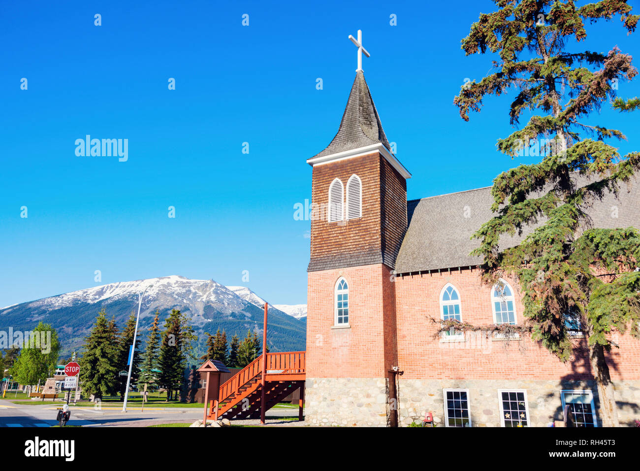 Church banff alberta canada hi-res stock photography and images - Alamy