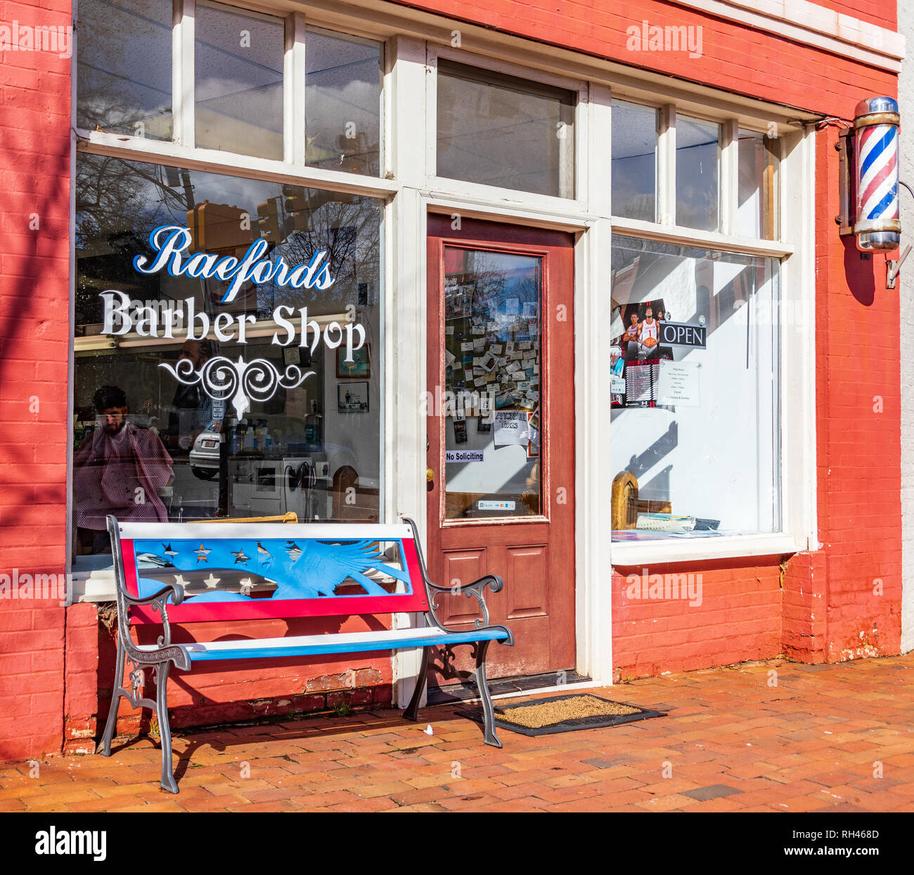 Davidson shop hi-res stock photography and images - Alamy